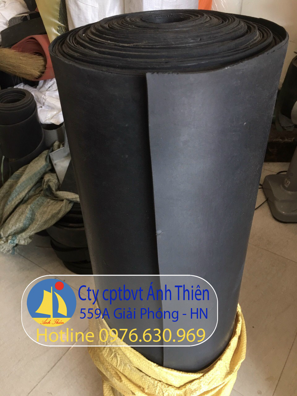 Cục cao su giảm chấn có ốc M16 đường kính D80x cao 70mm