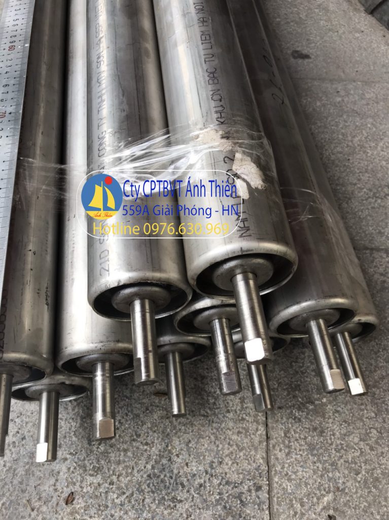 Con lăn INOX Kích Thước: ĐK D76 x Dài 940 x Tổng trục dài 1050mm, trục 17